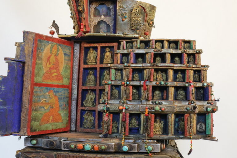 Detail of tashi gomang | Project Himalayan Art