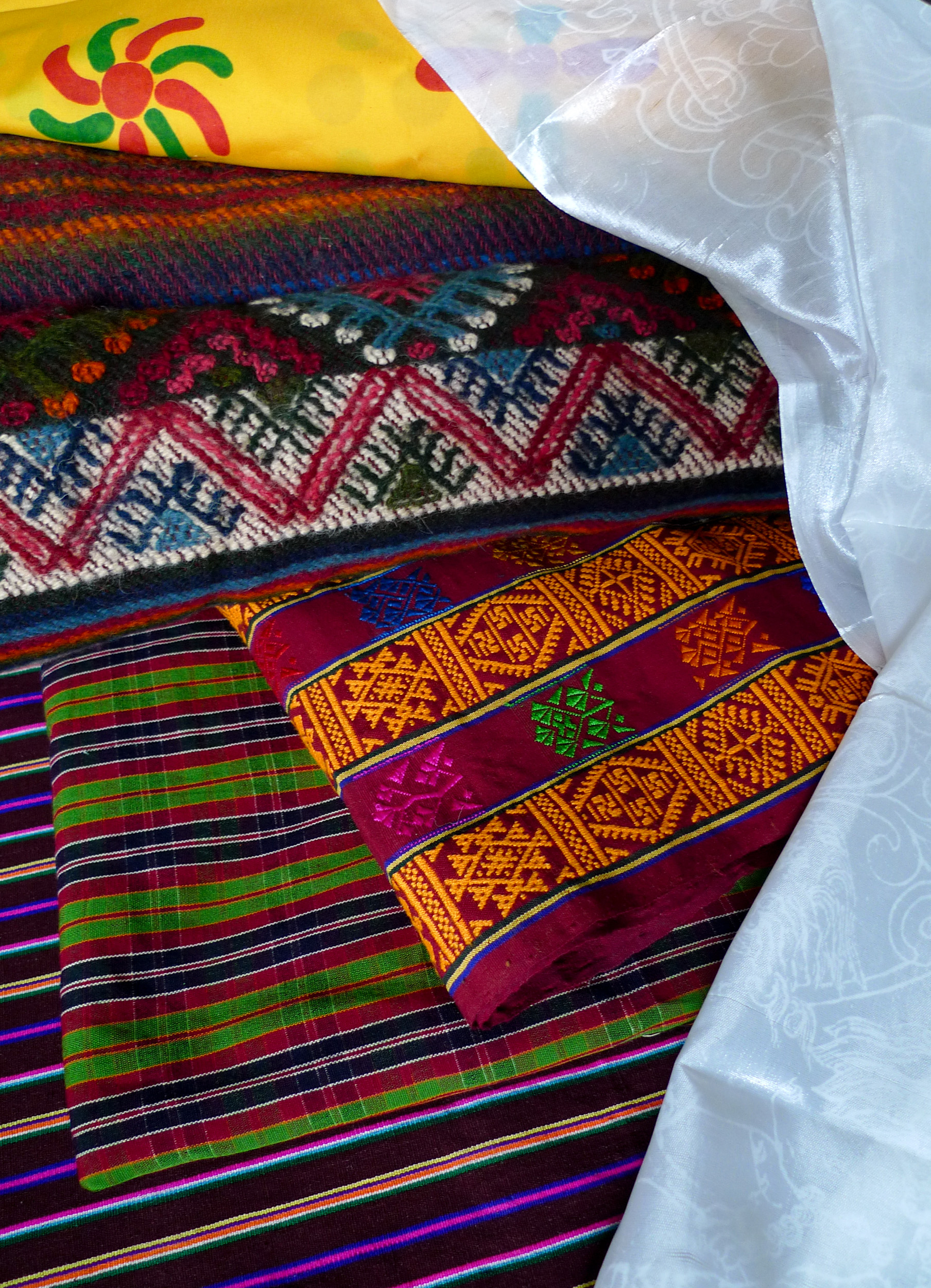 Bhutanese Men’s Garment (Gho) | Project Himalayan Art